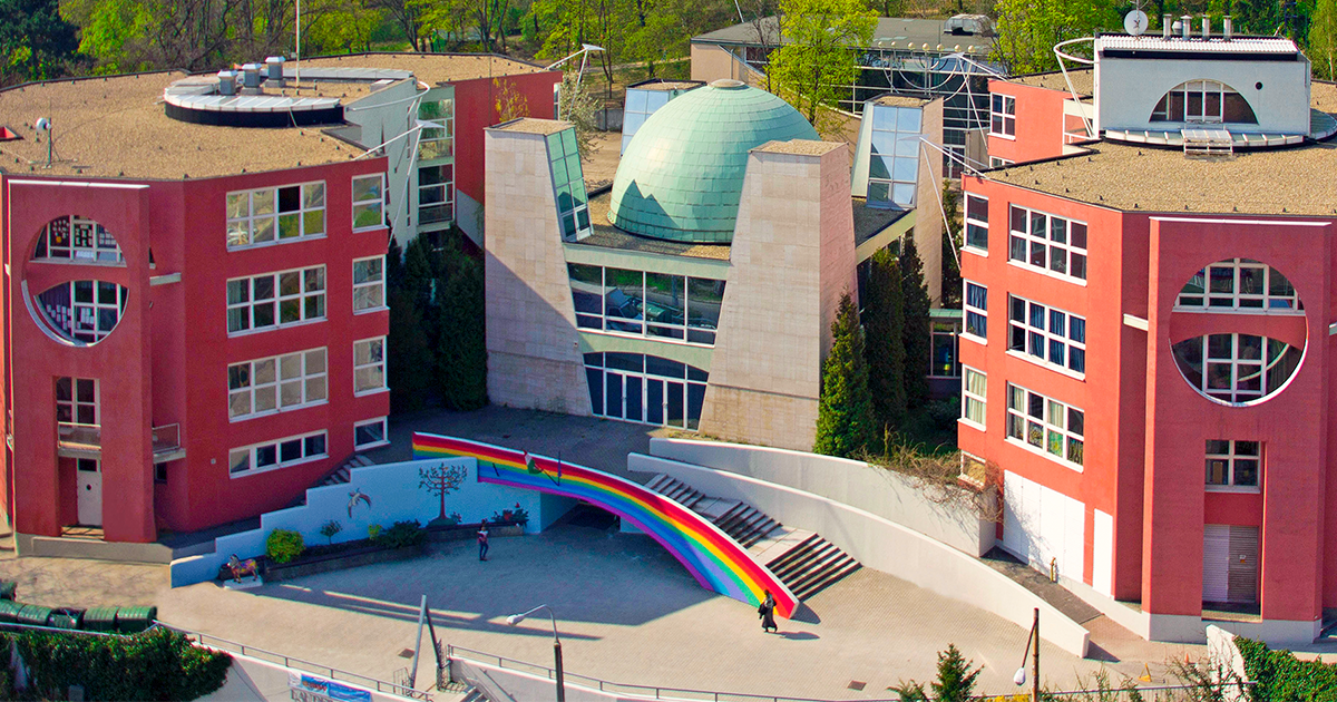 Lauder Javne School